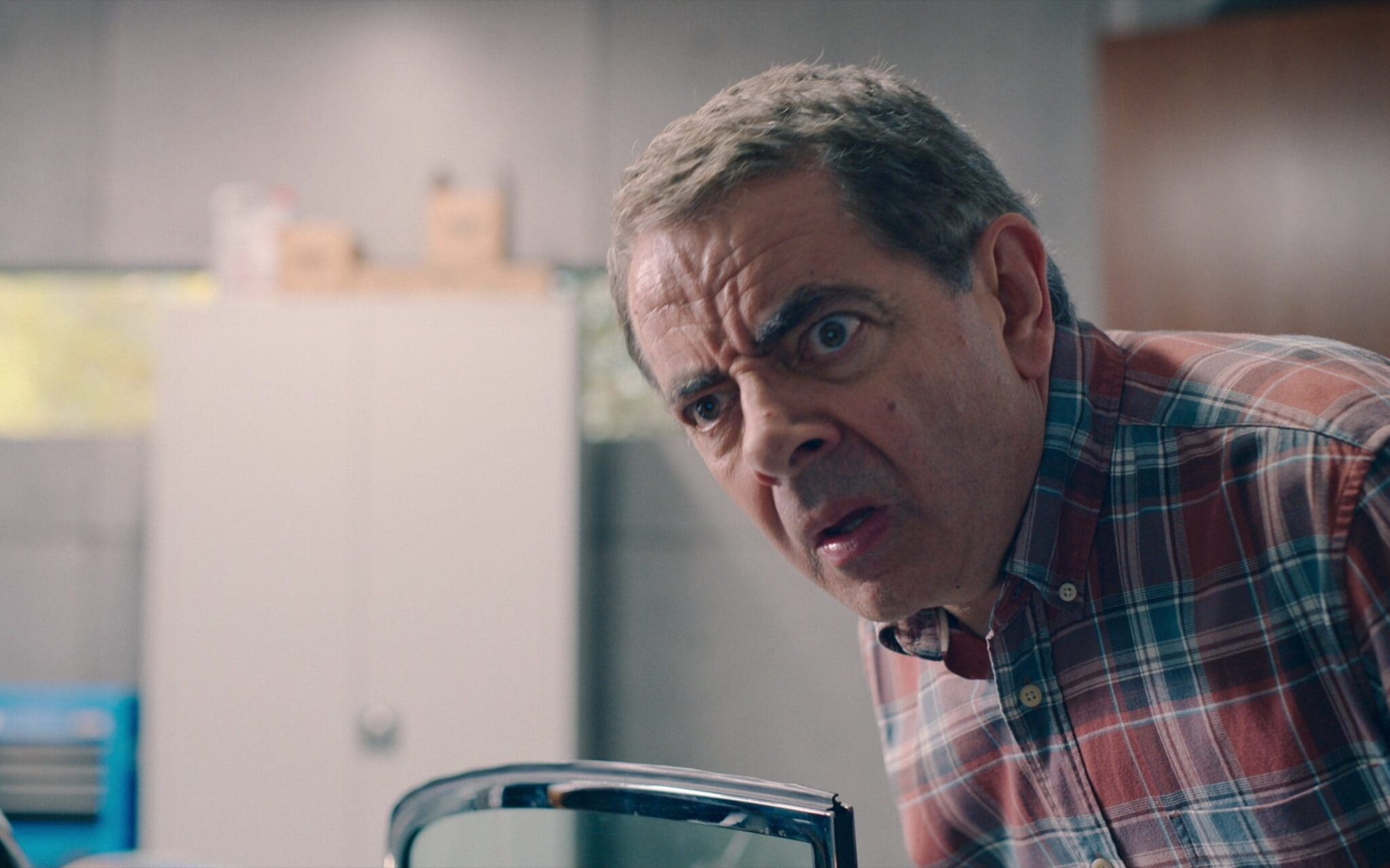 Man vs. Bee - montasefilm